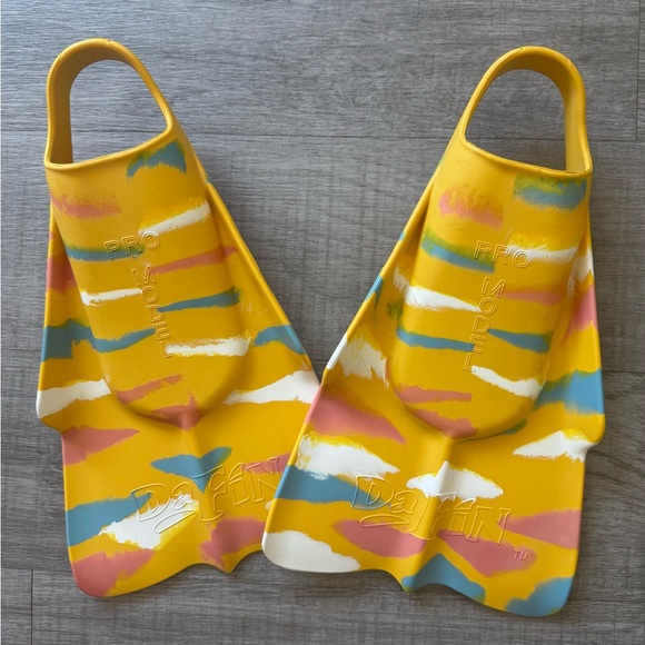 Da Fin | Swim | Da Fin Dynamic Yellow Blue Pink White Swim Fins With ...
